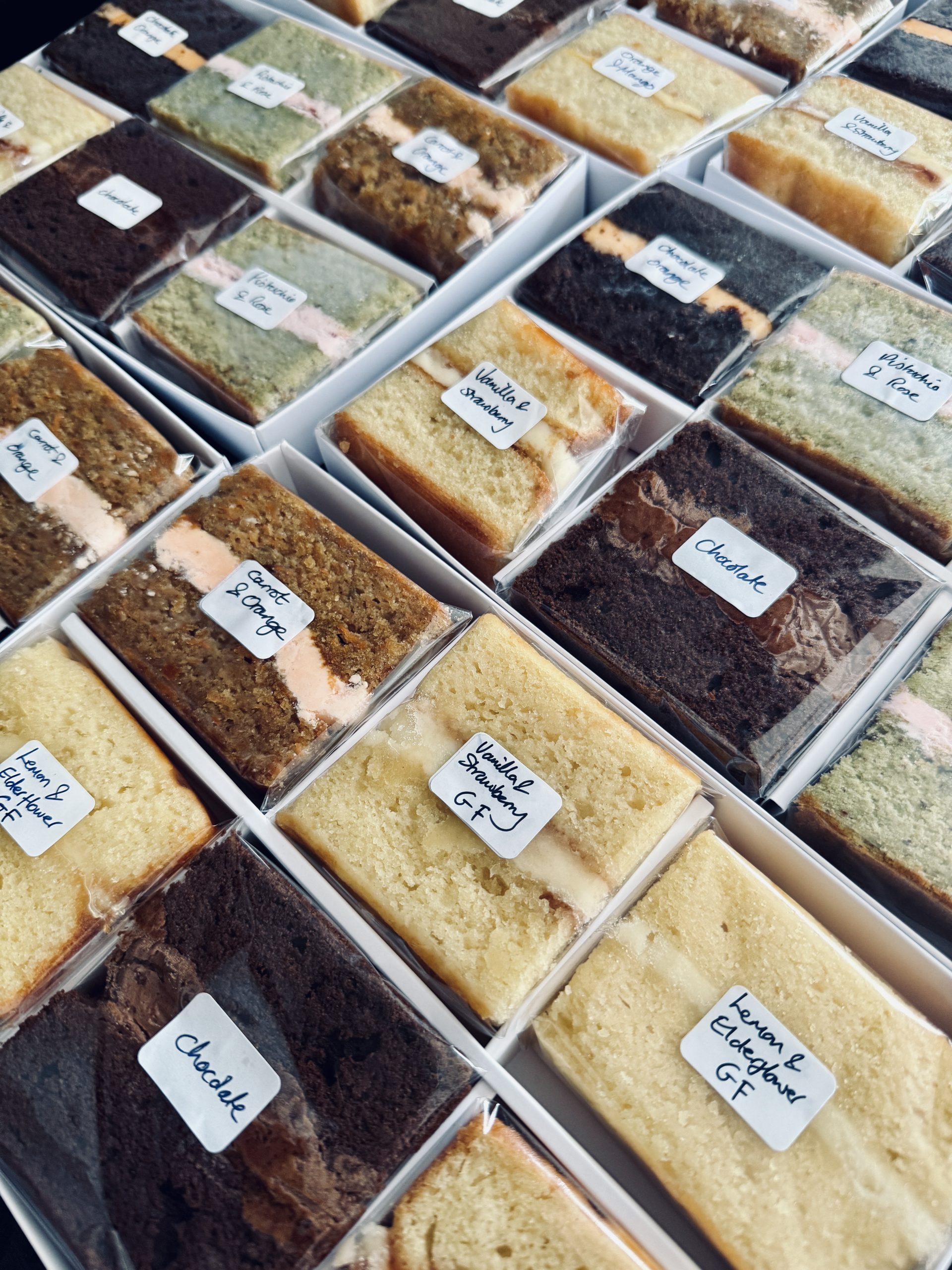 Wedding Cake Sample Box - Creative Box Cakes