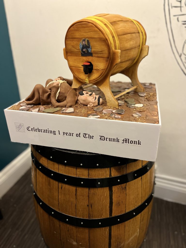 Novelty Cakes - Creative Box Cakes